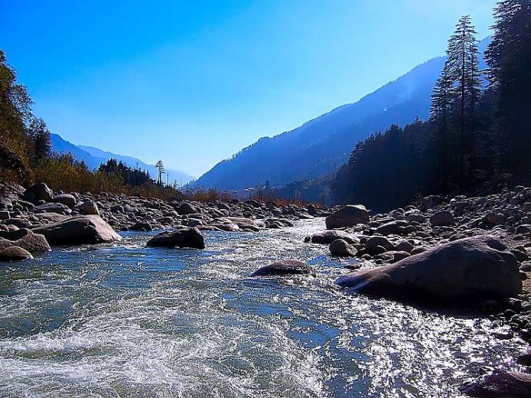 2 Days Beas River Rafting Packages, Kullu - Kullu | TripPlatform