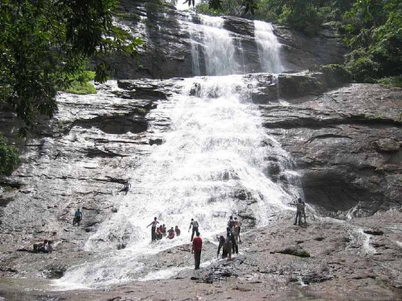 Kansai Waterfall - Roha | TripPlatform